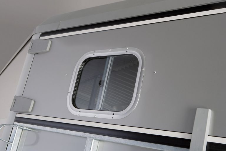 Ifor Williams HB610 hestetrailer | W.J. Maskinservice A/S